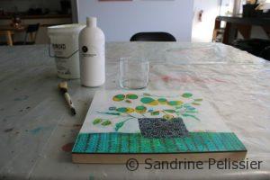 How to apply an isolation coat to your paintings before varnishing ...